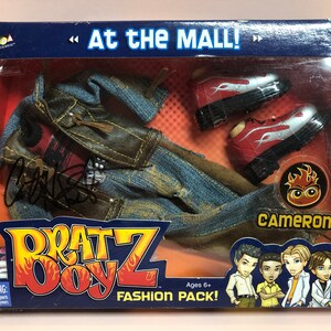 Bratz Boyz at the Mall Fashion Pack! Original 2004 Edition. Designed by ...