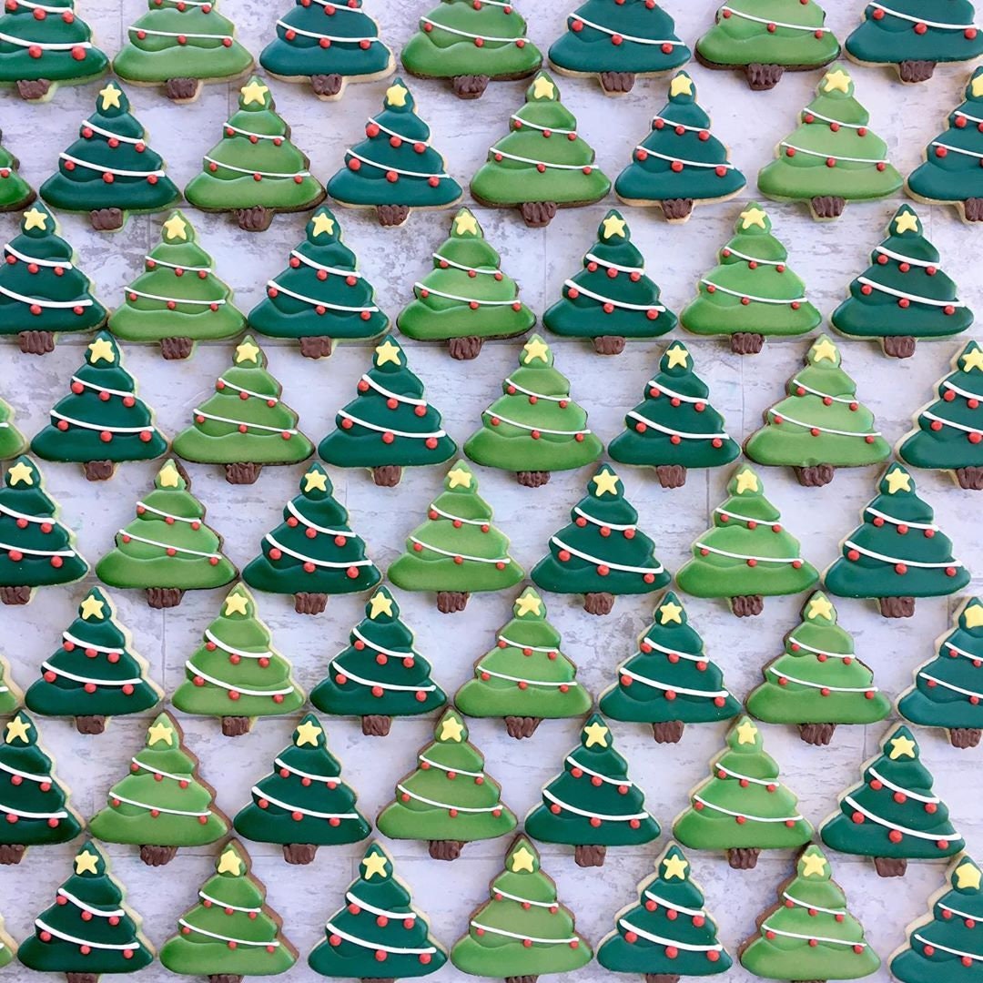 Christmas Tree Shortbread Cookies With Royal Icing | Holiday Party ...