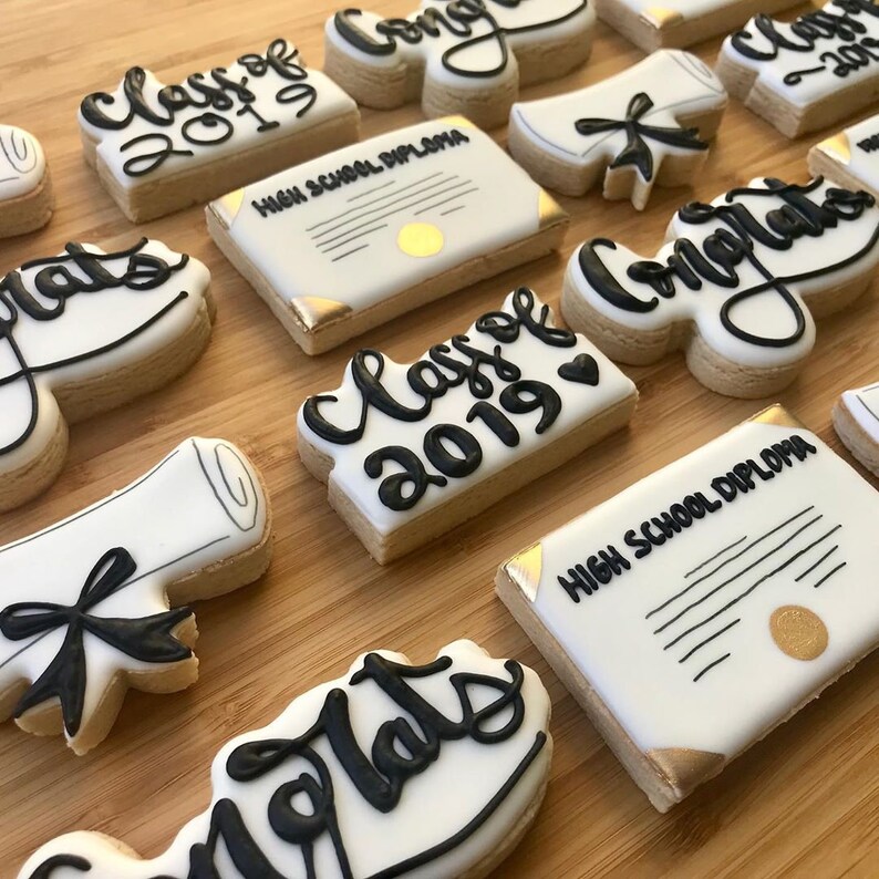 Graduation Highschool College Shortbread Cookies Decorated - Etsy