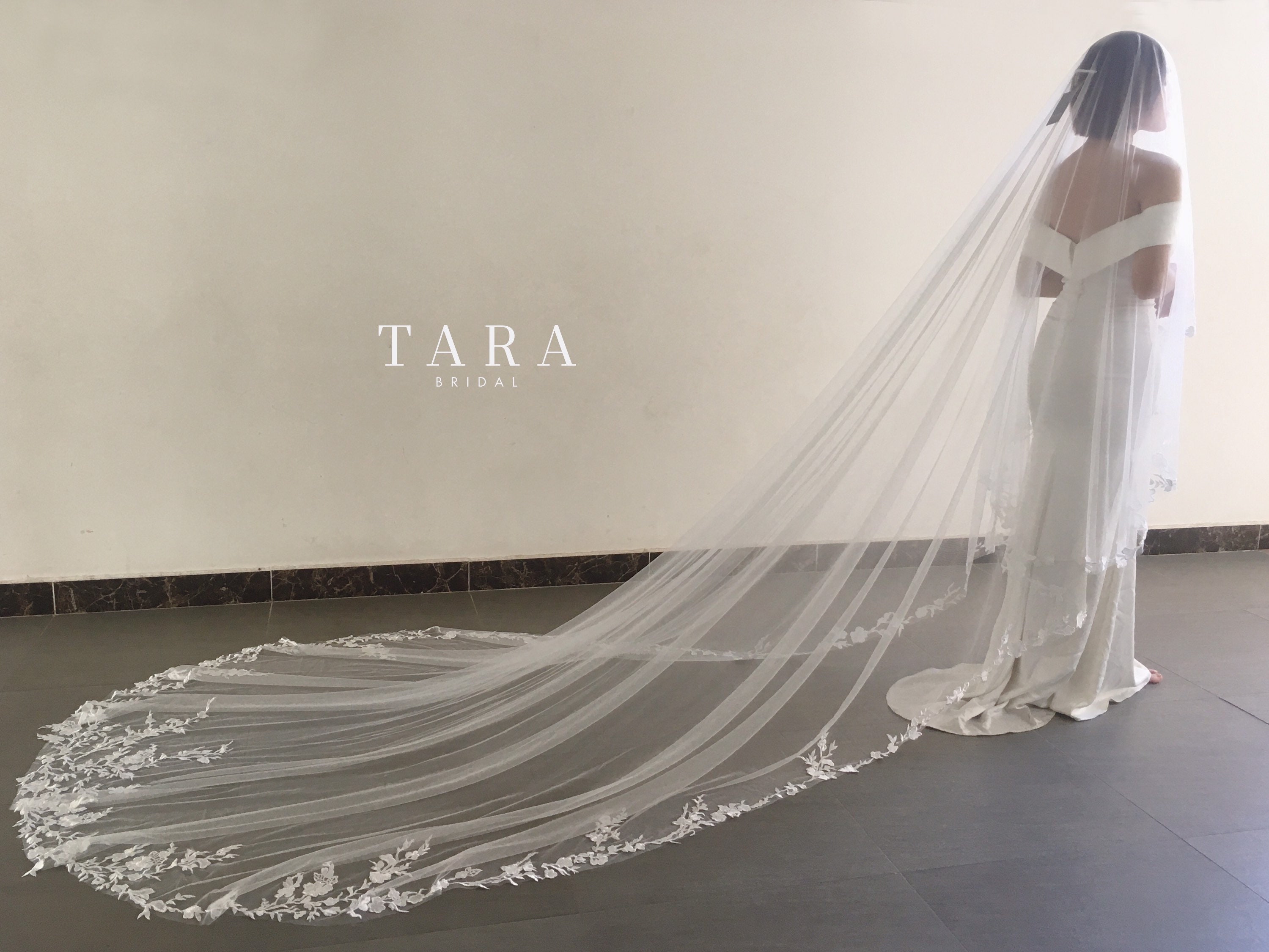 ANNA Drop Royal Floral Cathedral veil/Floral Cathedral veil/ | Etsy