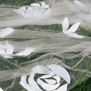 OSCAR Cathedral Embroidery 3D Roses Veil/ Custom Veil/ Cathedral Wedding Veil/ Wedding Veil ...