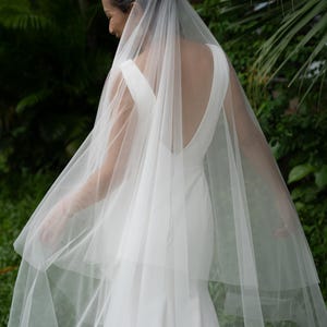 JESI With Blusher / Drop Royal Cathedral Organza Floral Veil/drop Royal ...