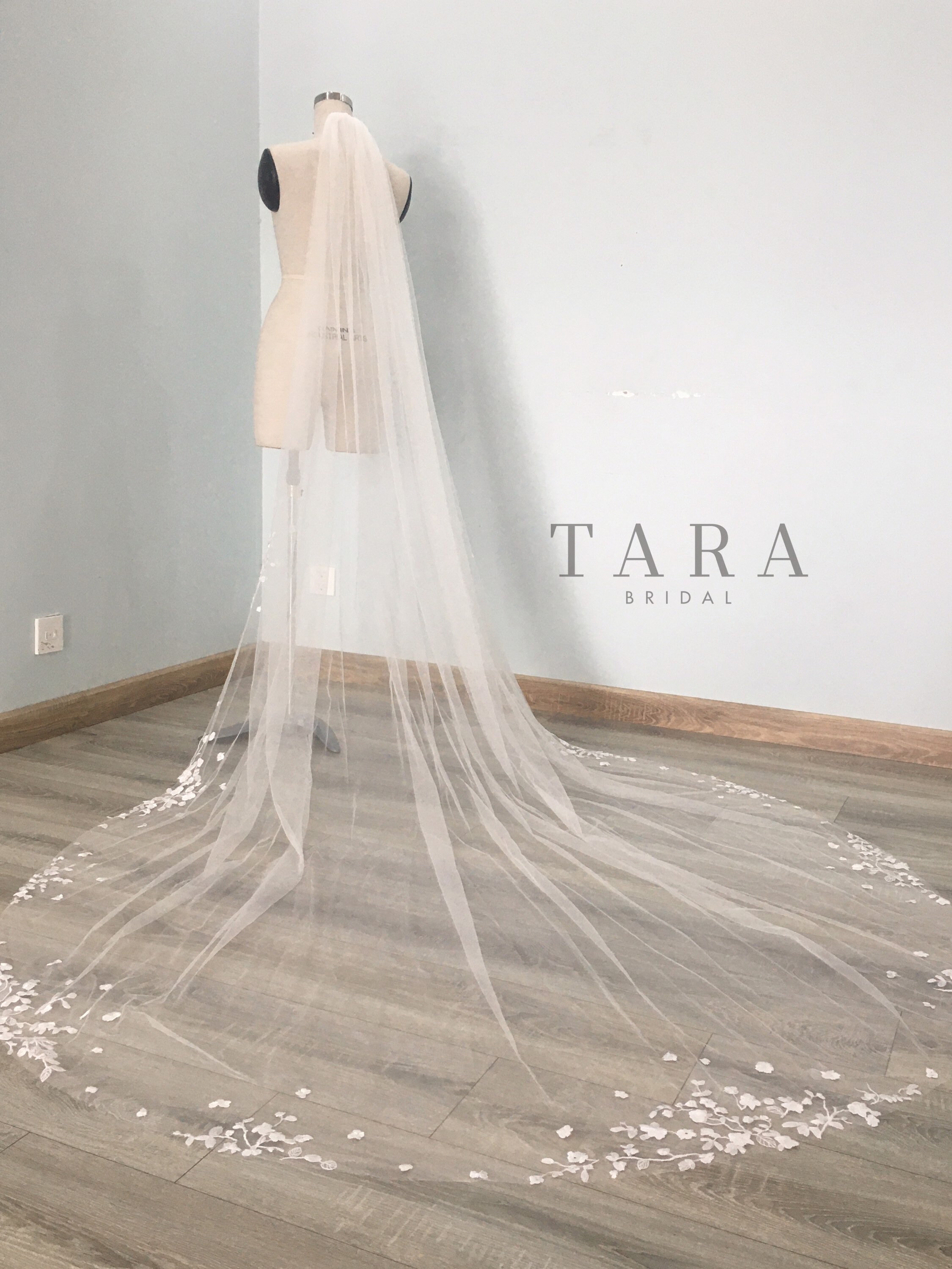 LISA TA.V042 / Custom Veil for Lisa Bride/ One Tier Cut - Etsy Australia