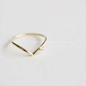 V Shaped Diamond Ring, Diamond Stacking Ring, Single Diamond Ring, Art ...