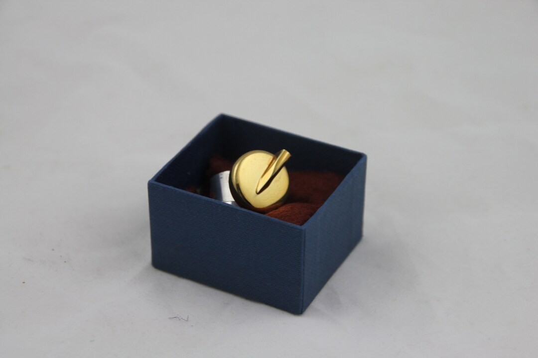 Silver Ring With TC Key Cup of the Alto Saxophone. Saxophone TC Key ...