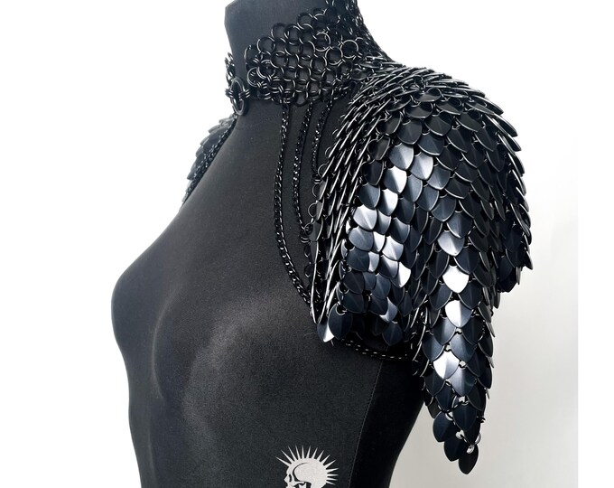 Dragon Scale Epaulets Black Color, Gothic Style Epaulettes . Made of ...
