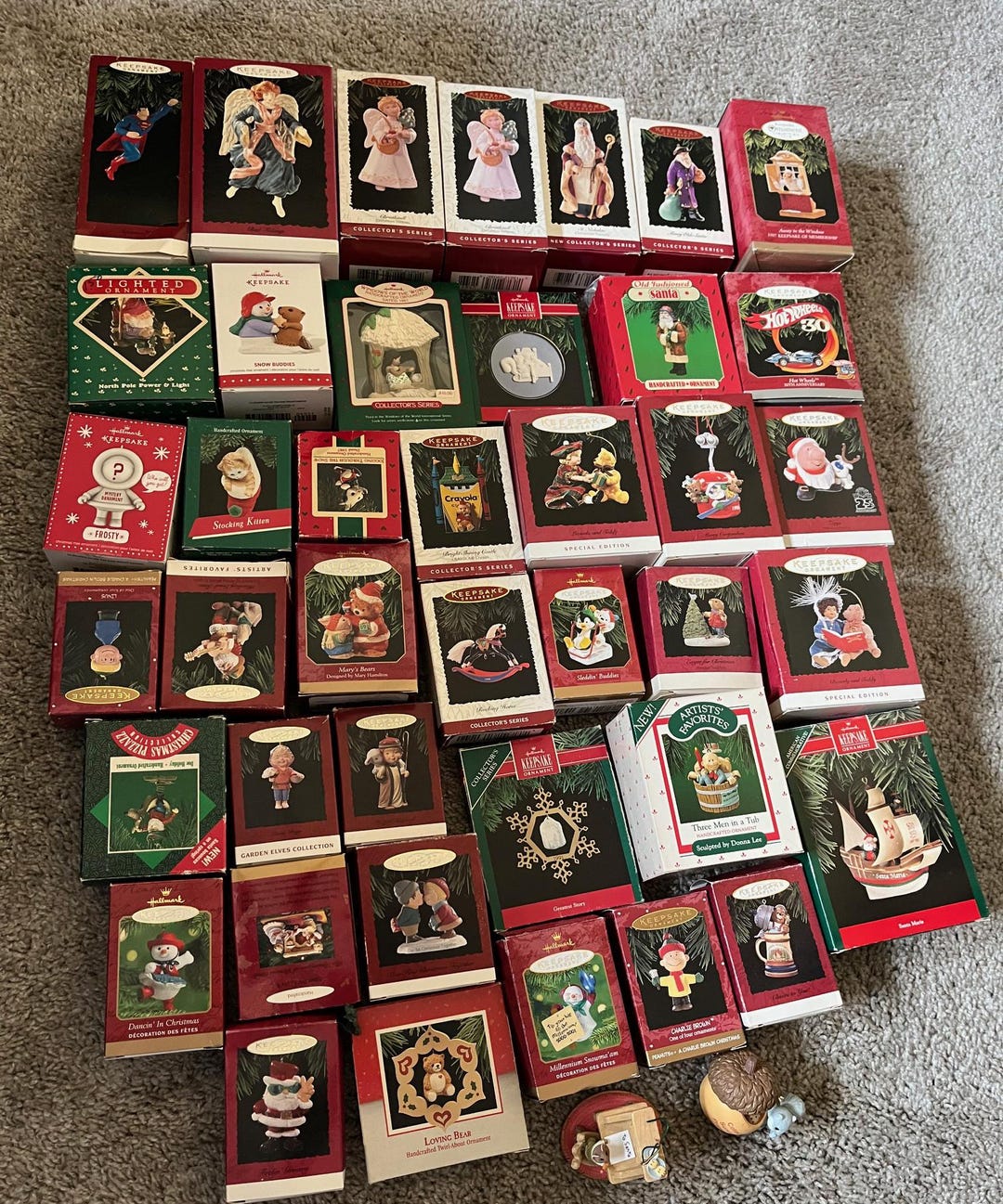 Lot of 43 Assorted Hallmark Ornaments 41 in Boxes 80s 90s Excellent ...