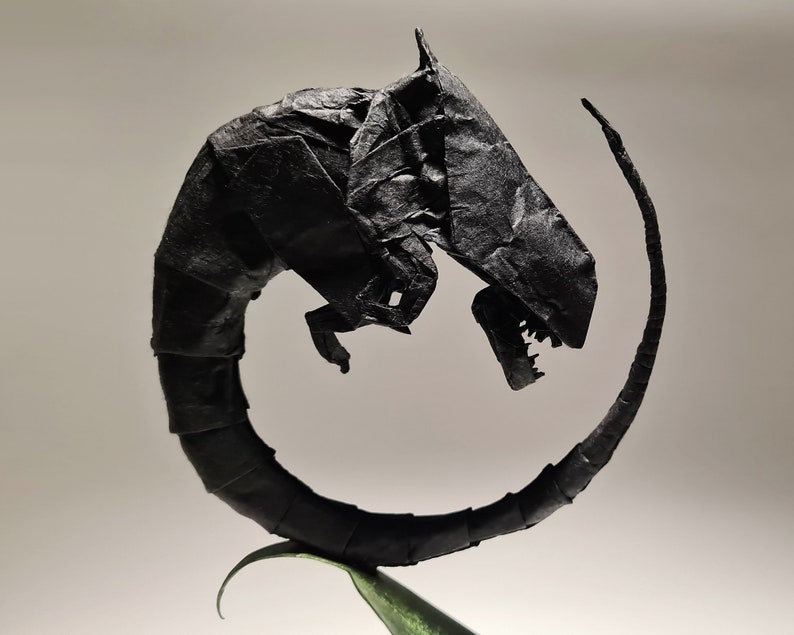 Origami Alien 3 Xenomorph Queen Chest Burster Model in Deluxe Hand ...