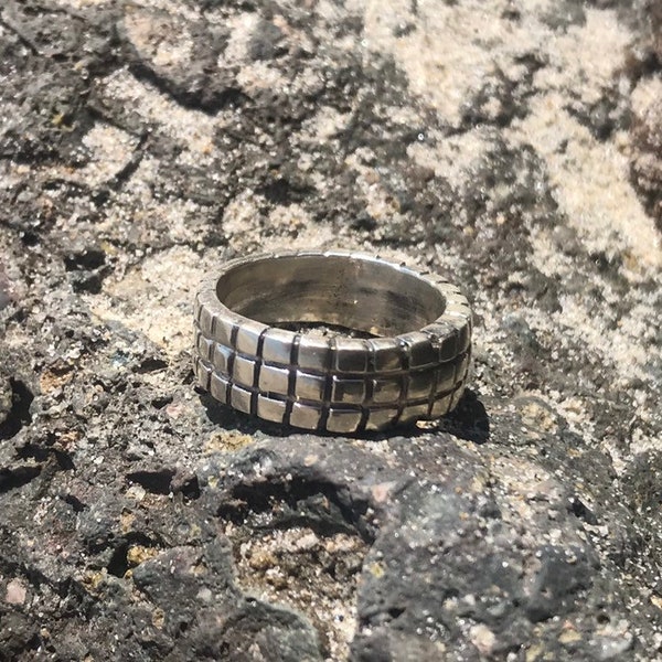 Mesh Ring Grid - Etsy