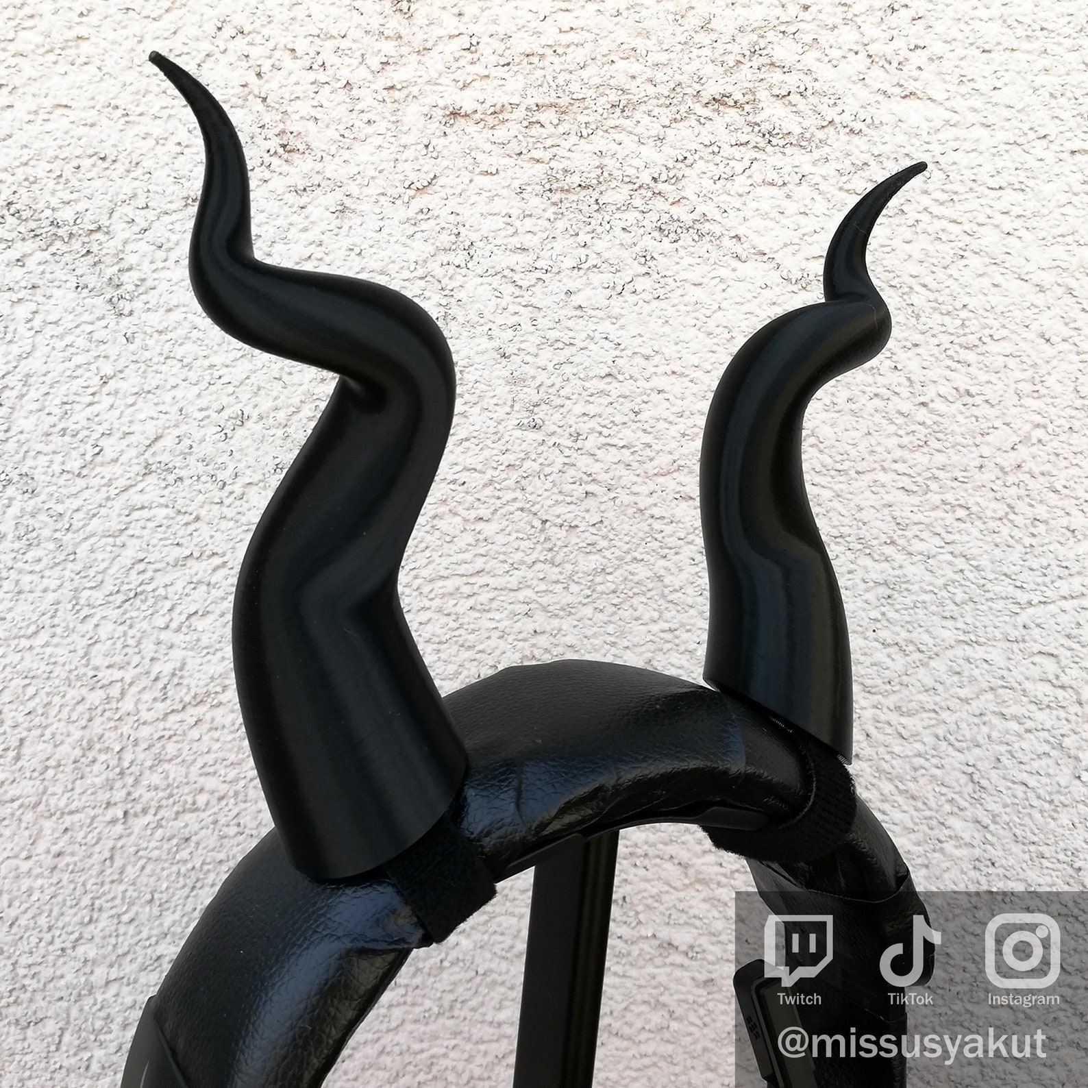 BIG Curved Headset HORNS for Headphones, Dragon Demon Devil Horns ...