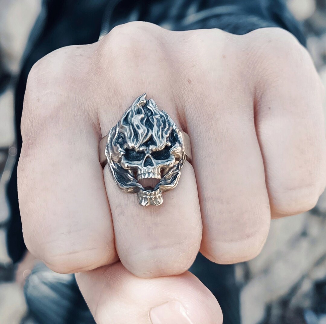 Smoke Skull Ring, Flame Skull Ring, Fire Ring, Smoke Skull, Fire Skull ...