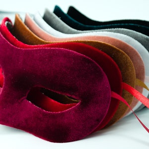 White Velvet Masquerade Mask: Handmade Satin Ribbon Mask - Etsy