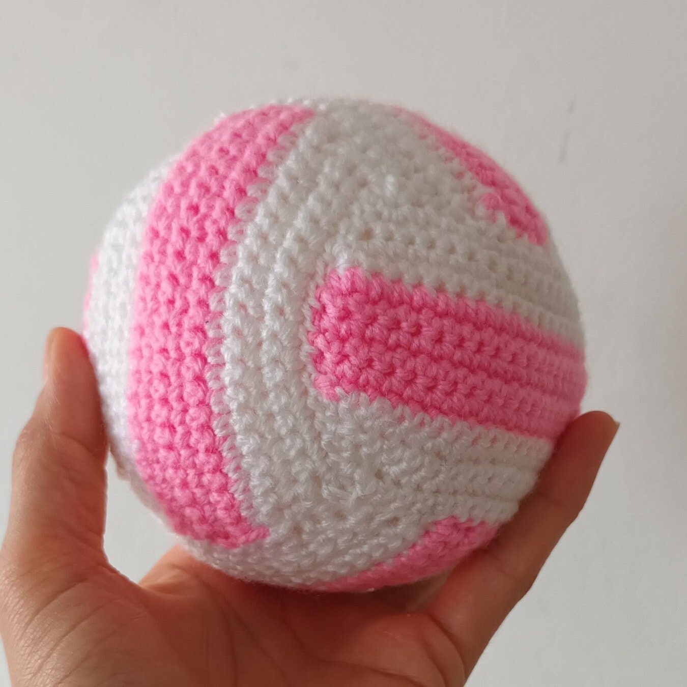 Baby Netball / Volleyball / Water Polo ... Handmade Crochet Sports Ball ...