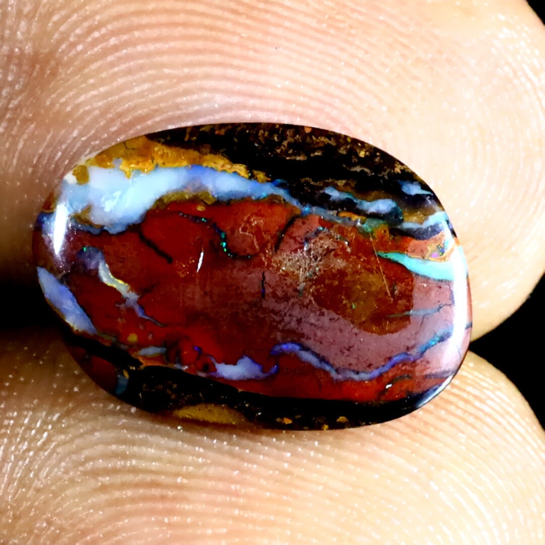 4,08 ct Außergewöhnliche Fancy Form 15 x 10 mm Multi Color Australischer Koroit Boulder Opal ...