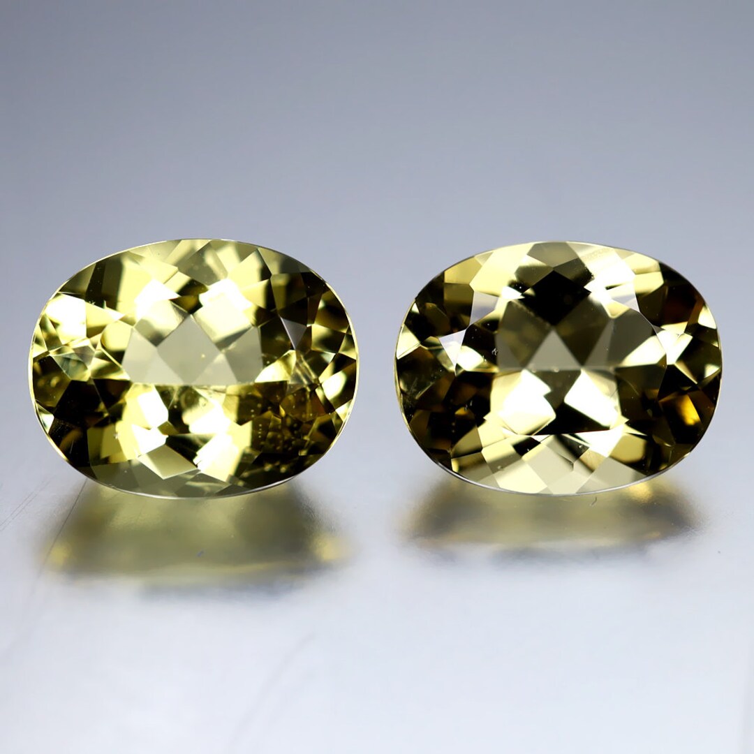 5.13 Ct (2pcs) MATCHING PAIR Stunning Oval Cut (10 X 8 Mm) Brazilian ...