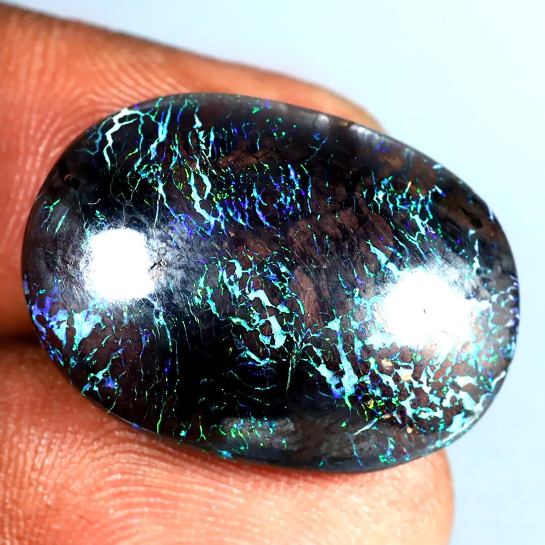 19.58 Ct Resplendent Fancy (24 X 17 Mm) 100% Natural (un-heated ...