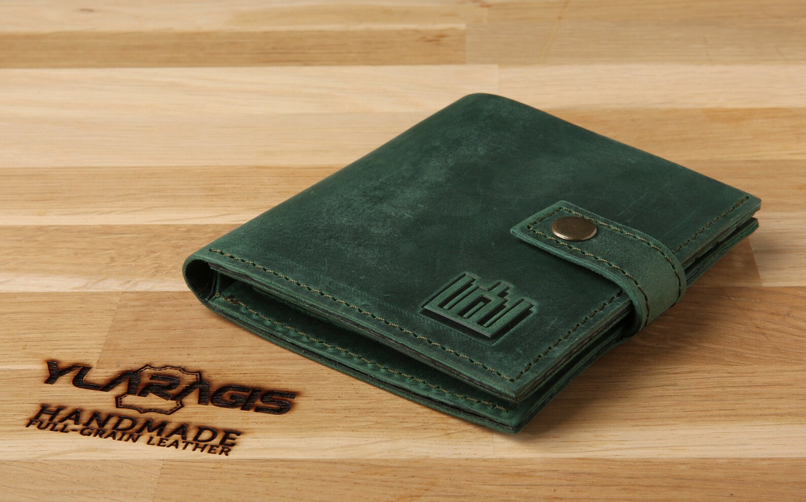 Green Minimalist Leather Wallet for Men - Etsy