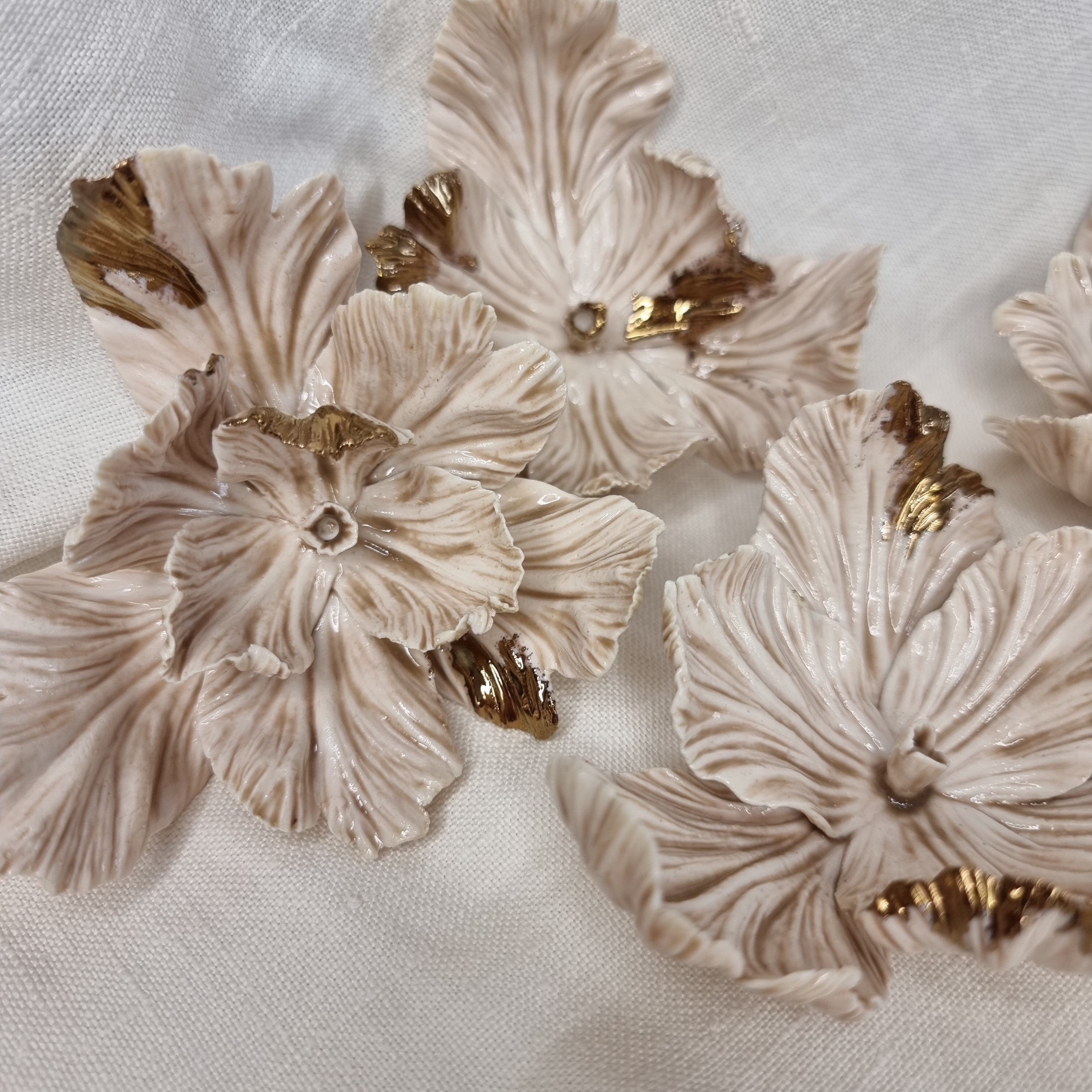 Set of 3 Porcelain Blooms, Handmade Flowers, Wall Décor - Etsy
