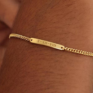 Custom Engraved Mini Bar Bracelet With Curb Chain | Dainty Name ...
