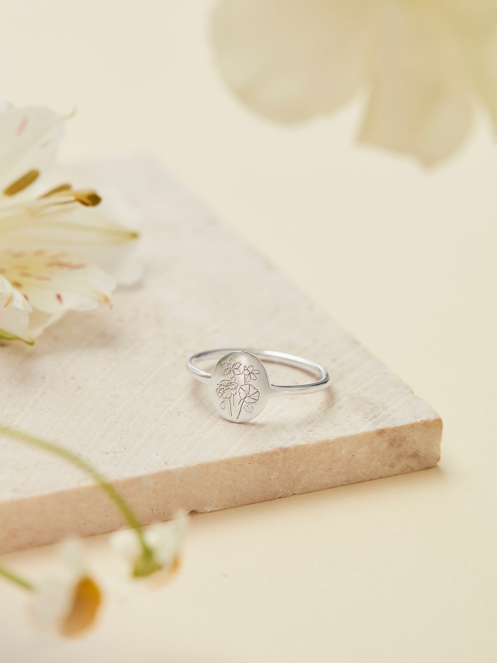 Family Florals Ring Multiple Birth Flower Ring Bouquet - Etsy UK