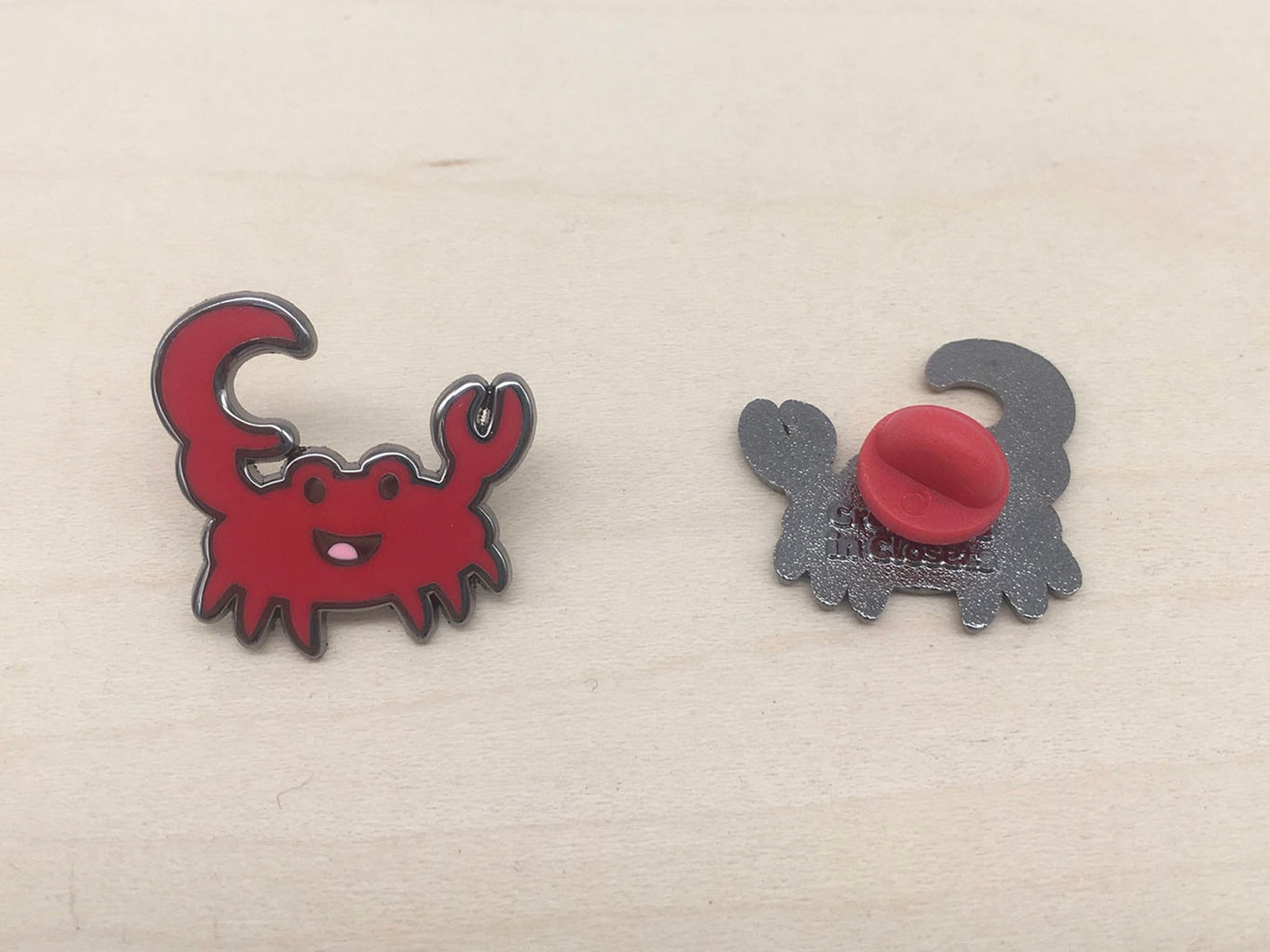 Casey the Crab Enamel Pin - Etsy