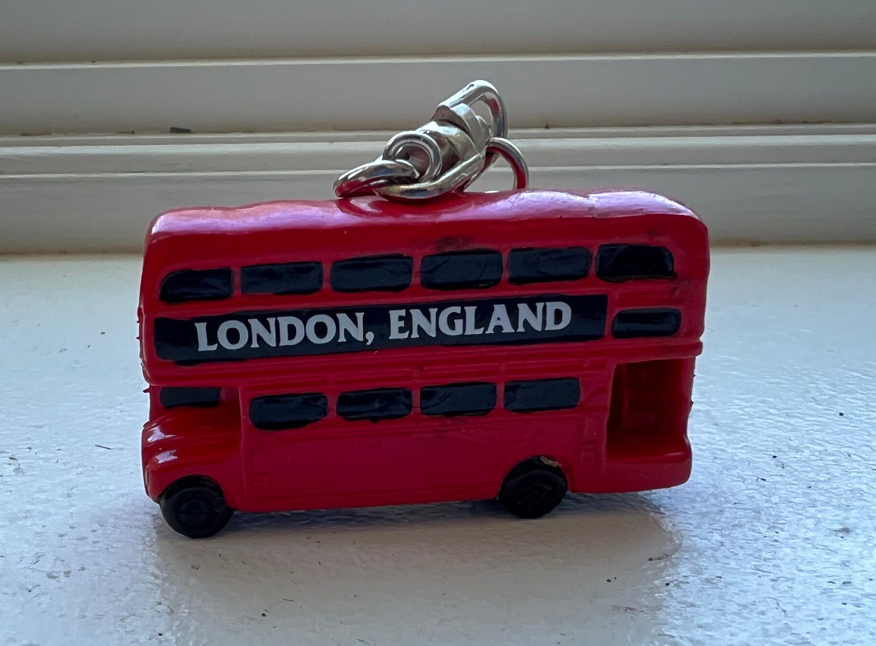 Iconic British Keychains - Red Double Decker Bus & Telephone Booth (3D ...