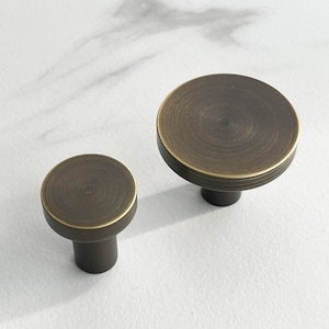 Saffle // Contemporary Brass Round Circle Knobs Modern Scandinavian ...
