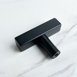 Farsund // Black Square T-bar Handle Pulls Hardware for Kitchens ...