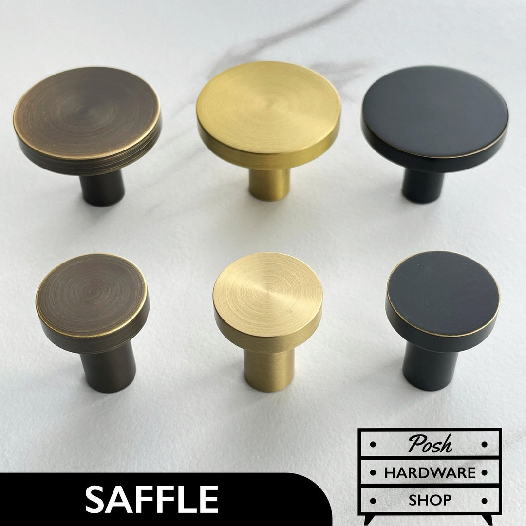Saffle // Contemporary Brass Round Circle Knobs Modern Scandinavian ...