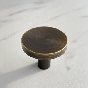 Saffle // Contemporary Brass Round Circle Knobs Modern Scandinavian ...