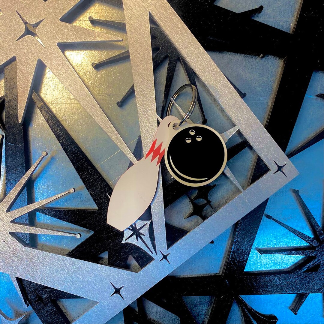 Midcentury Modern Bowling Pin Keychain - Etsy