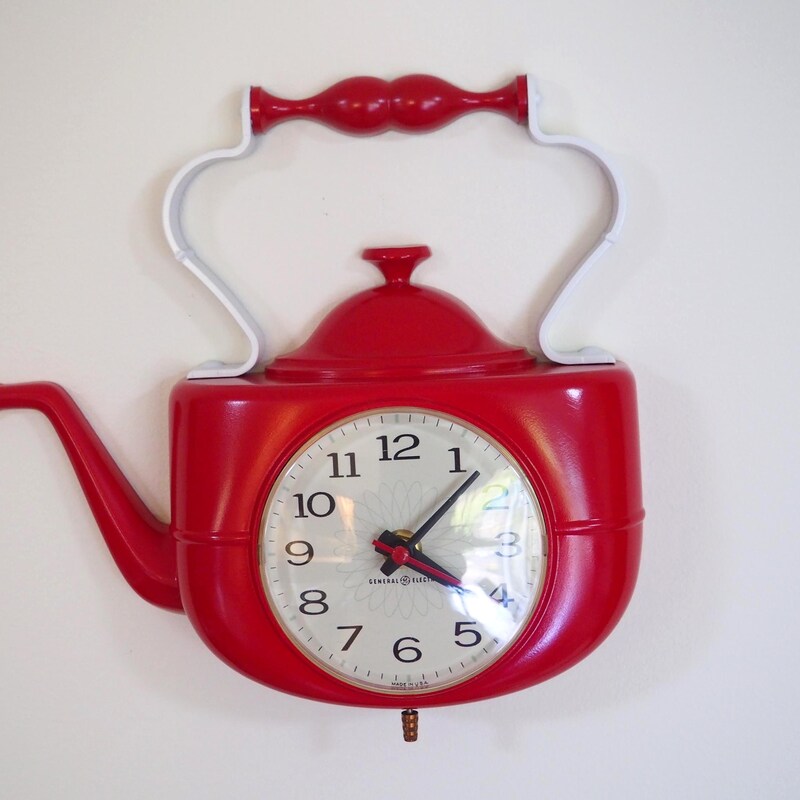 Red Teapot - Etsy