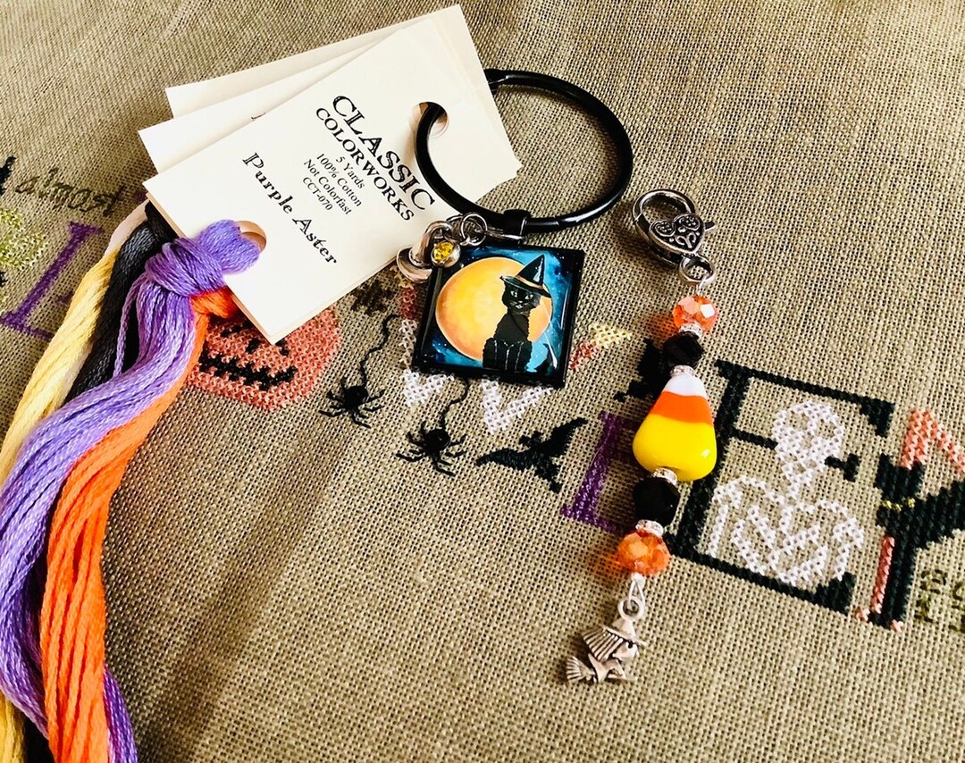 Halloween Cat and Candy Corn Beaded Scissor Fob Set - Etsy