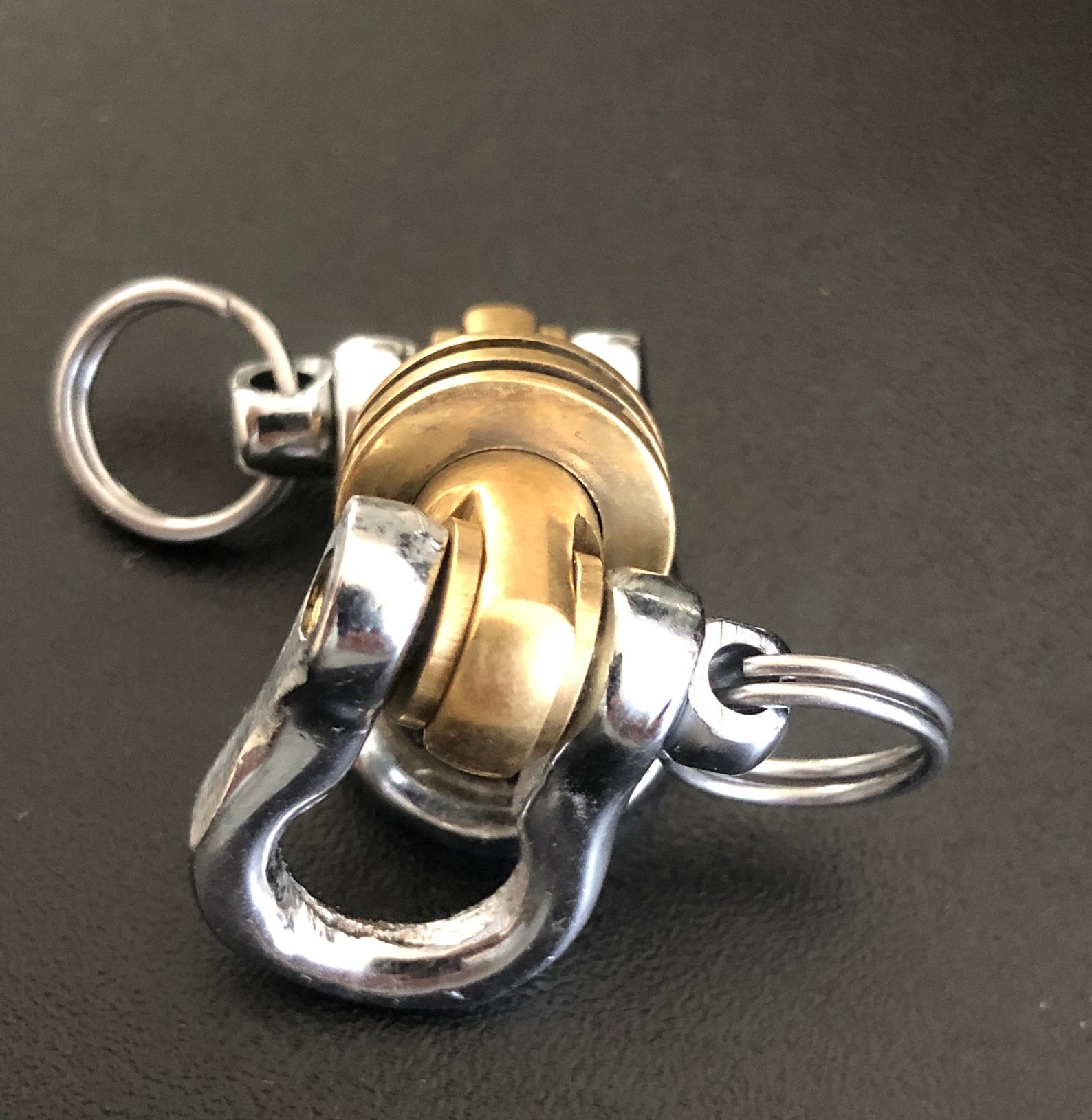 KYLINK Omega Double Shackle EDC Carabiner Keychain Key Ring With Brass ...