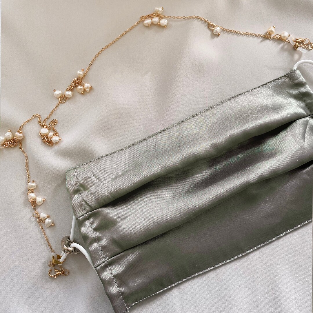 Gold Pearl Mask Chain, Pearl Neck Chain, Pearl Necklace, Sunglasses ...