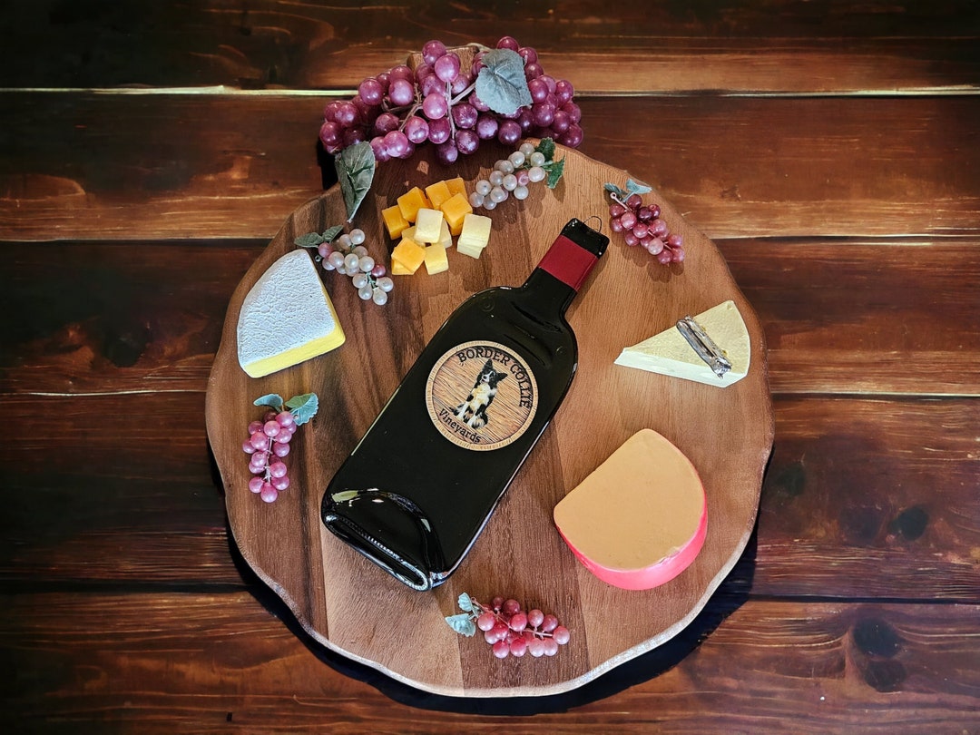 Border Collie Vineyards - Dog - Flattened Wine Bottle Cheese Tray/spoon ...