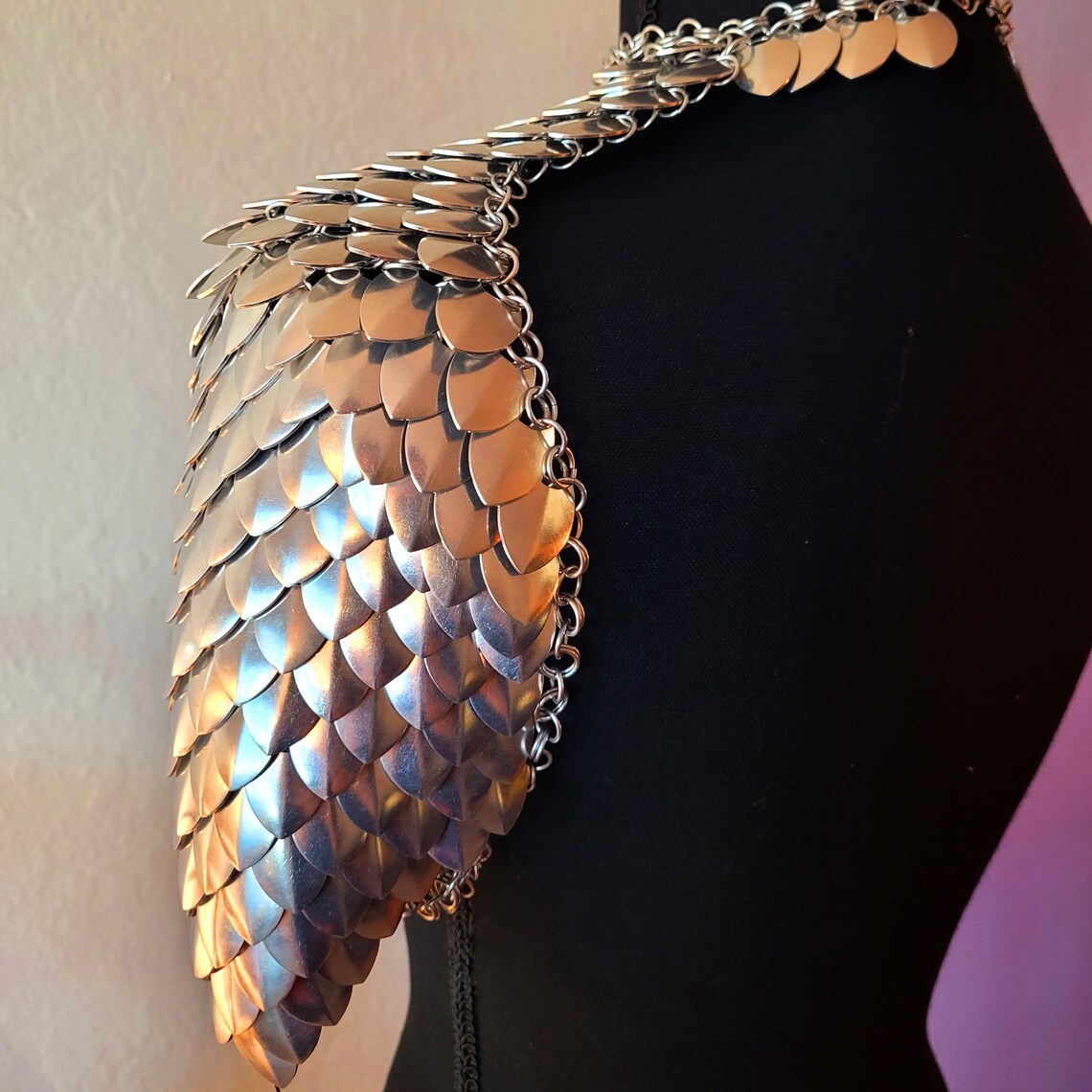 Silver Scalemail Pauldrons and Collar - Etsy