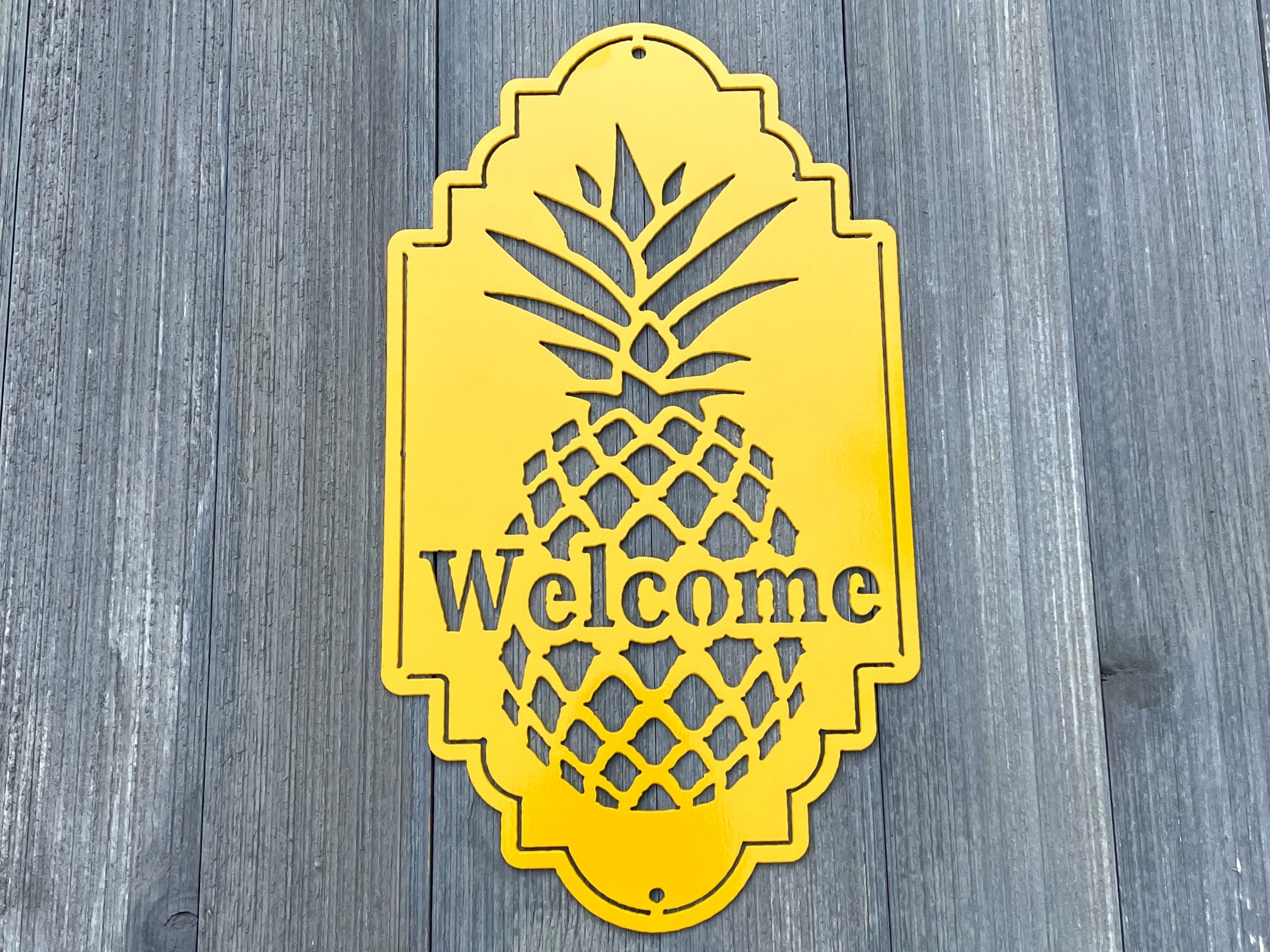 Welcome Pineapple