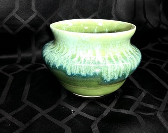 Textured pottery | Etsy