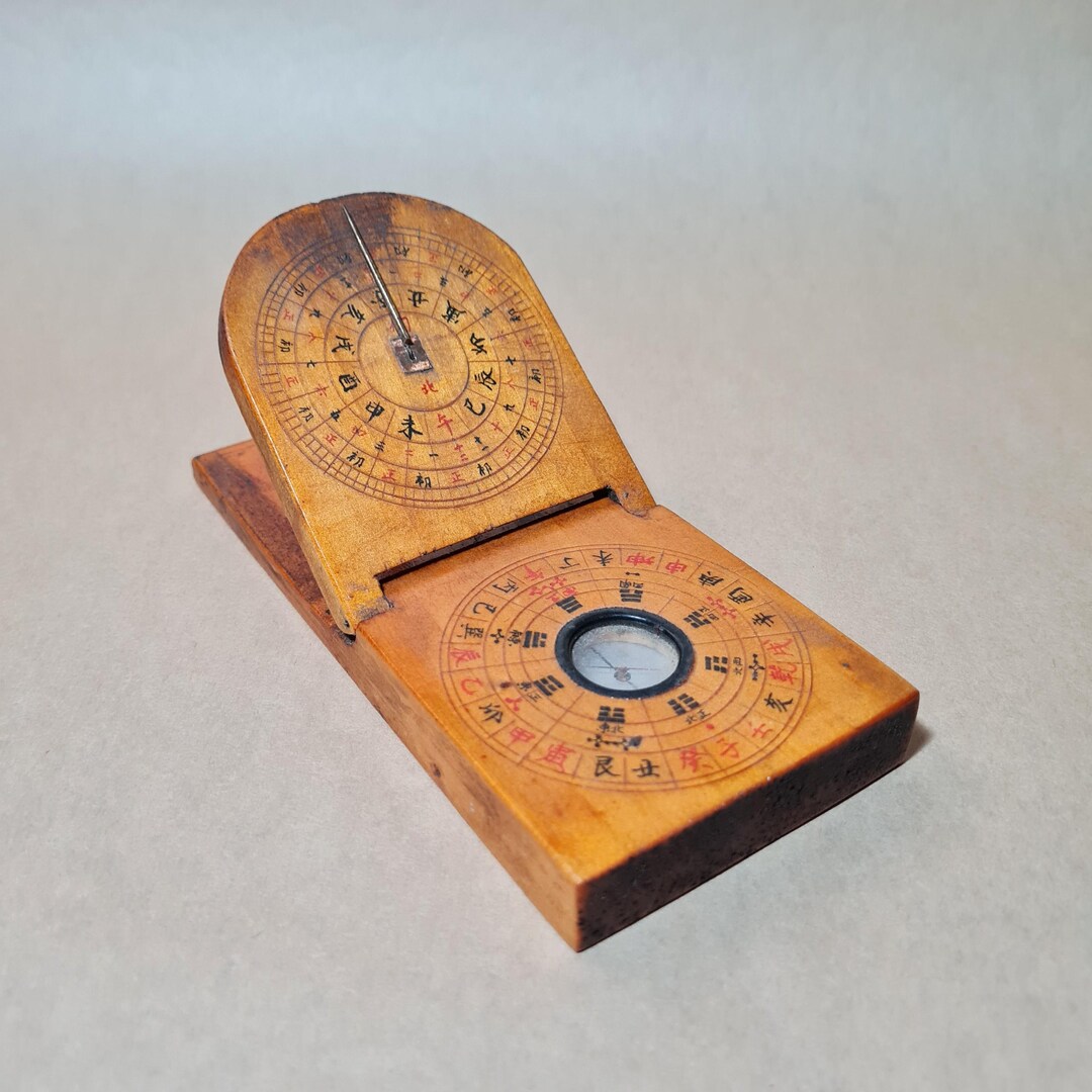 Sundial Compass Chinese Antique Original Wooden Travel Sun Clock Lunar ...