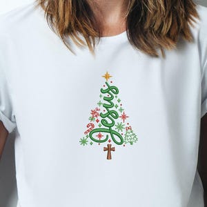 Jesus Embroidery Design, Christmas Tree Embridery, Christian Merry ...