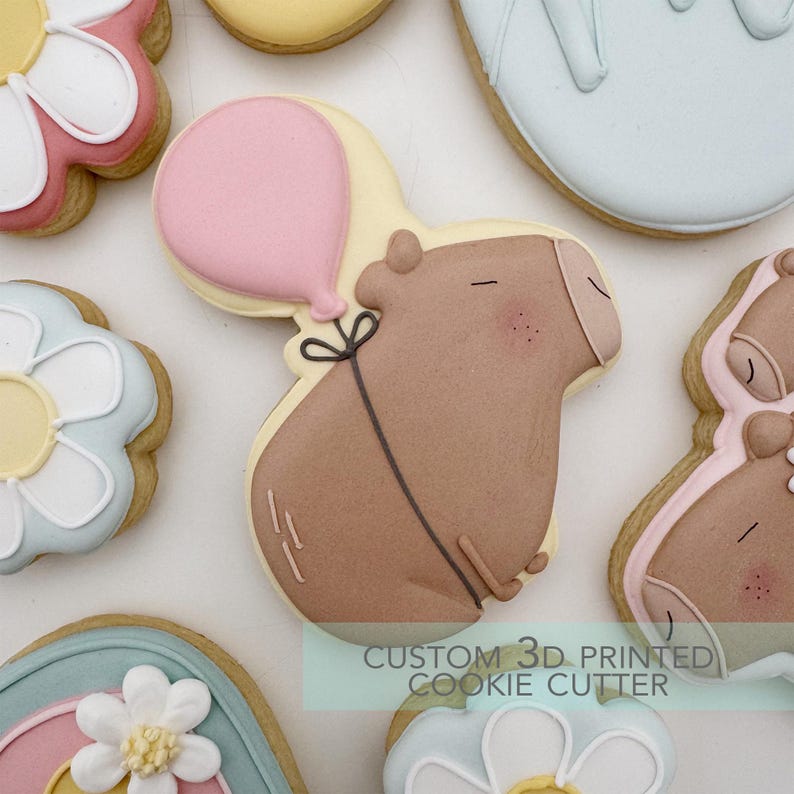 Sitting Capybara With Balloon Cookie Cutter - Birthday Party Capybara ...
