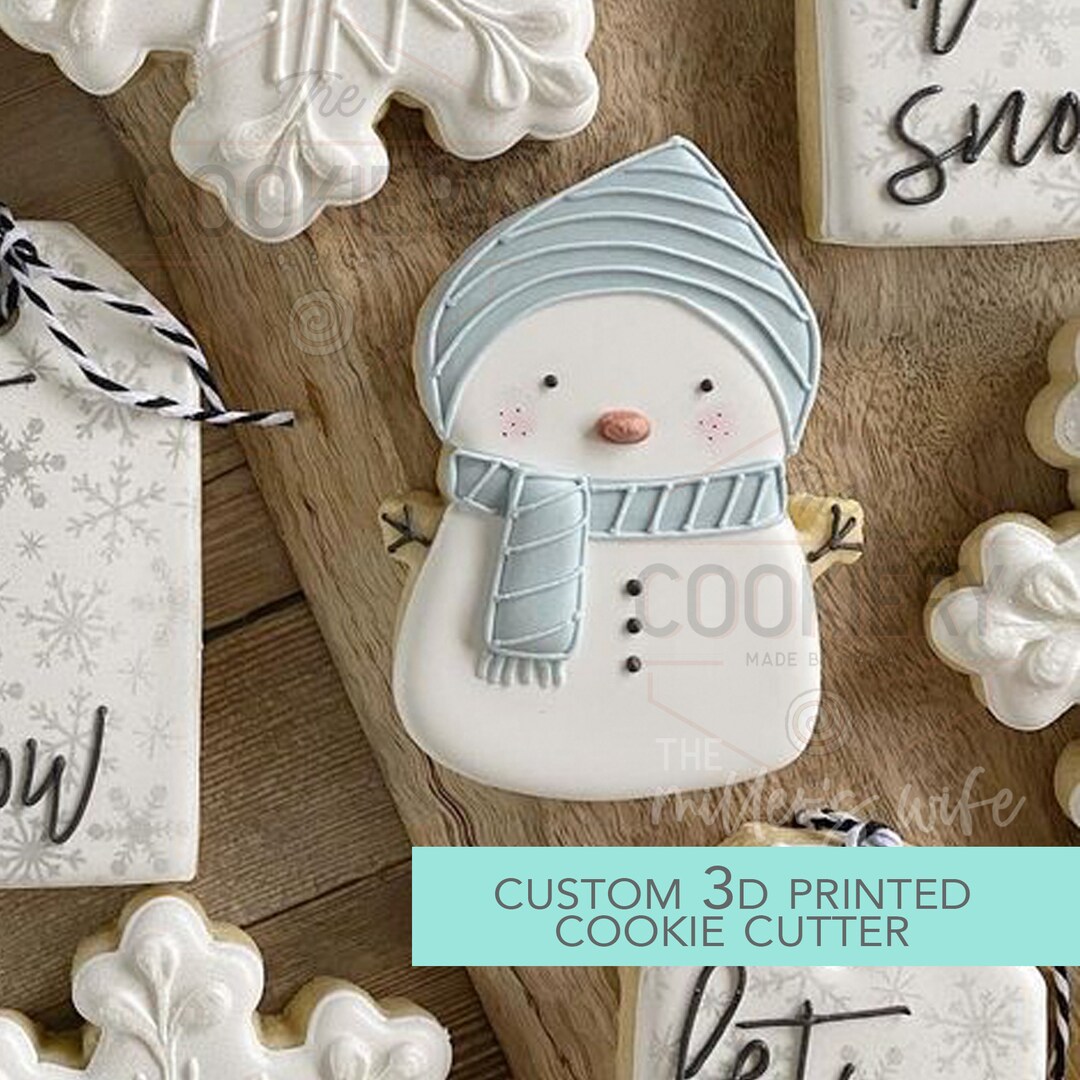 Chubby Snowman With Hat Cookie Cutter - Christmas Cookie Cutter ...