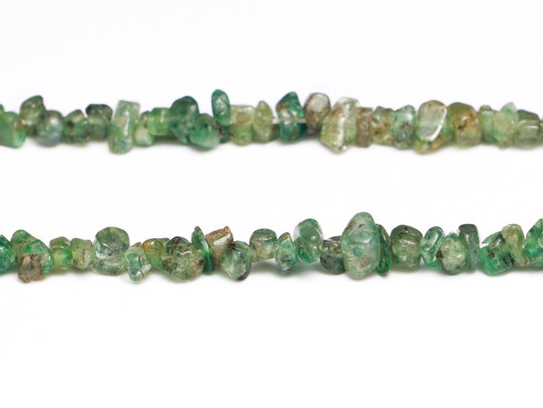 Emerald Smooth Chips Beads, 3 Mm to 5 Mm, Emerald Nuggets Chips ...