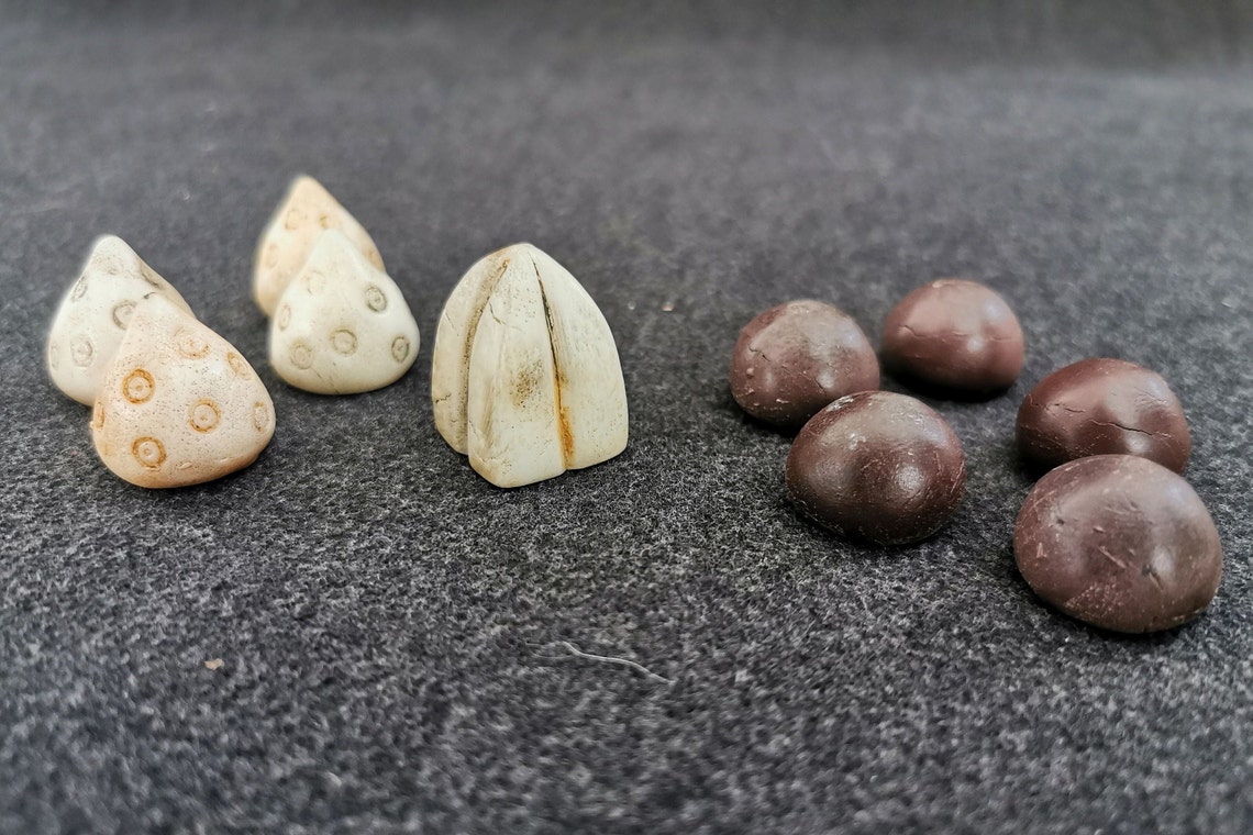 Hnefatafl, Traveller's Playing Set - Portable Medieval Viking Chess - Etsy