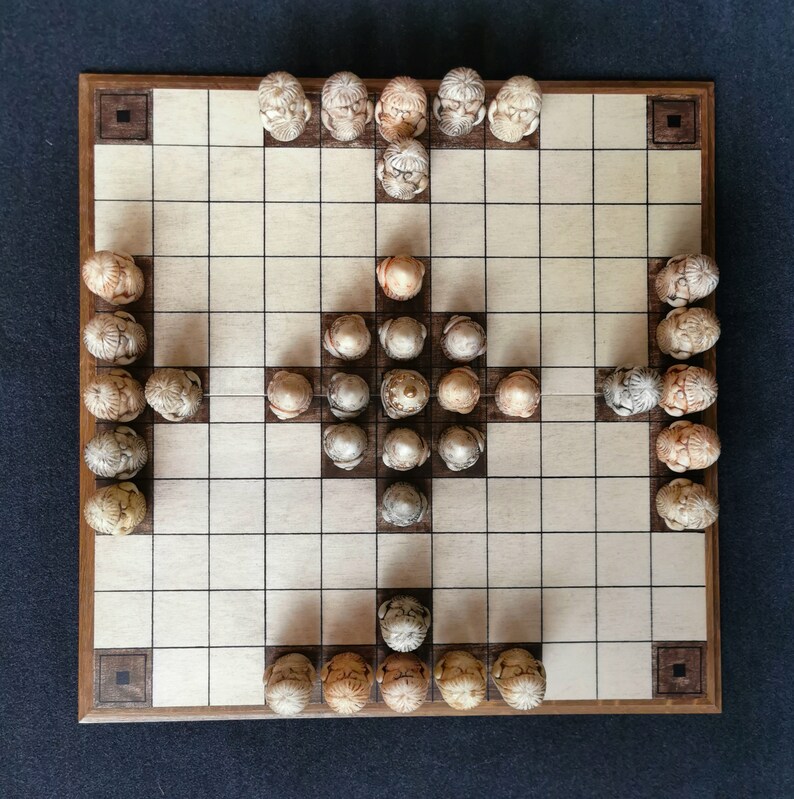 Hnefatafl, Jarl's Playing Set Medieval Viking Chess - Etsy