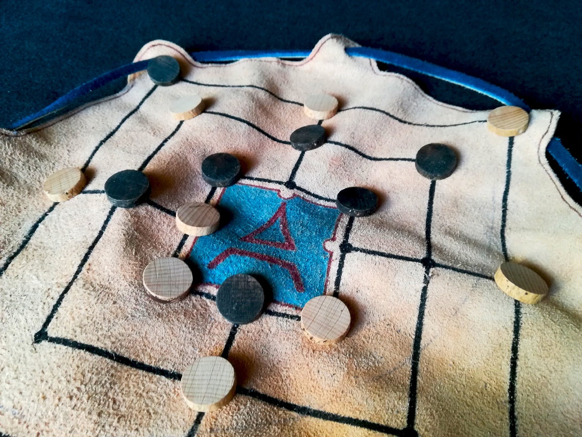 Nine Men's Morris Portable Mill Game - Etsy Canada