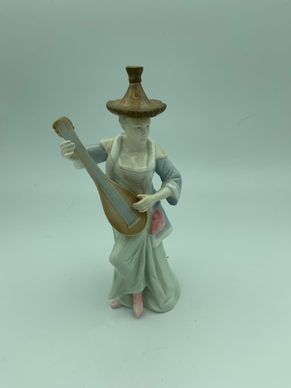 Antique KPM Lady Playing Mandolin Art & Collectibles Figurines & Knick ...