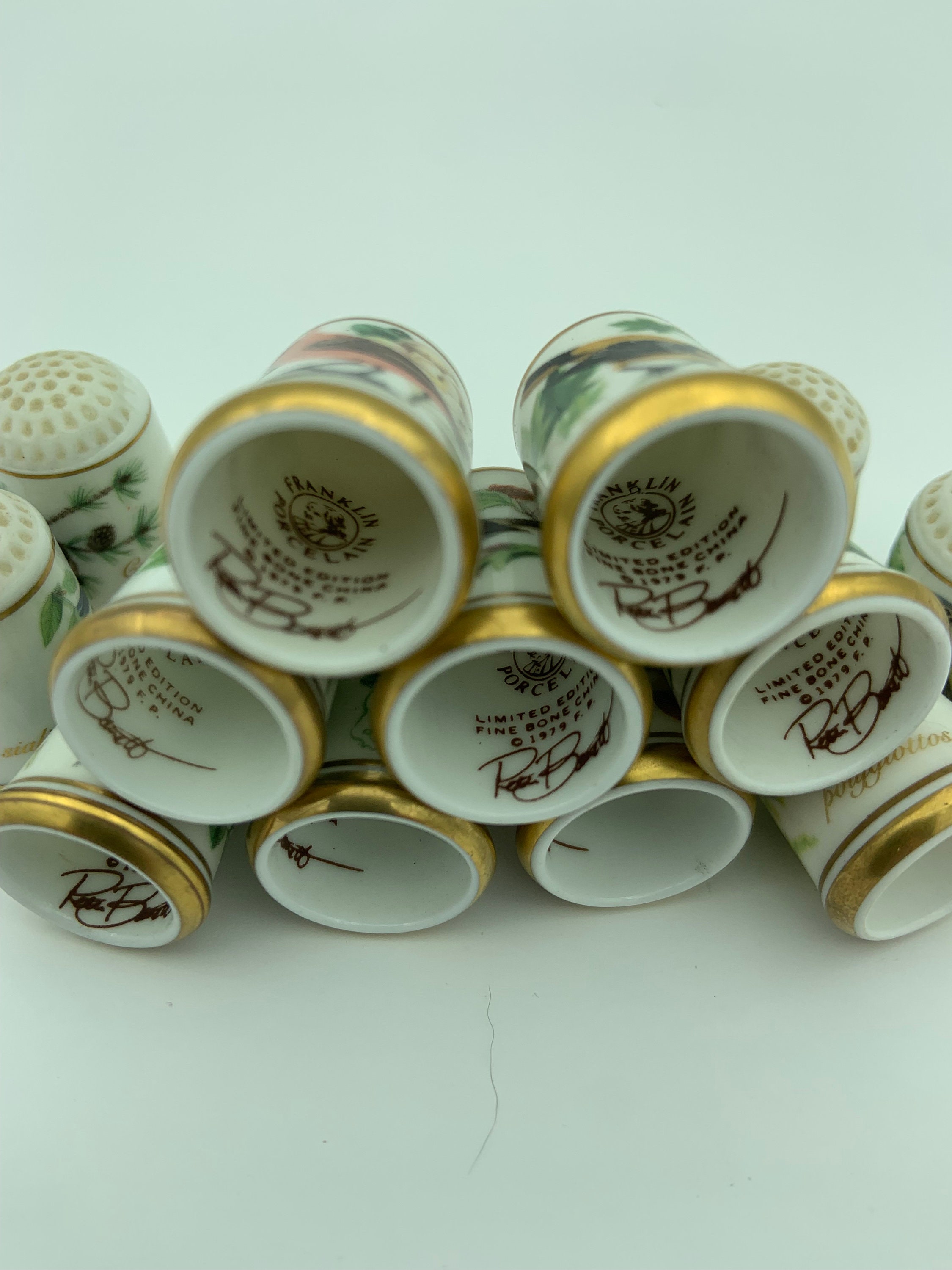 Set of 25 Vintage 1979 Franklin Mint Porcelain Peter Barrett - Etsy