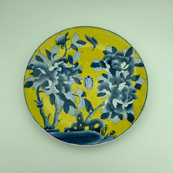 Three Hands Corp - Etsy